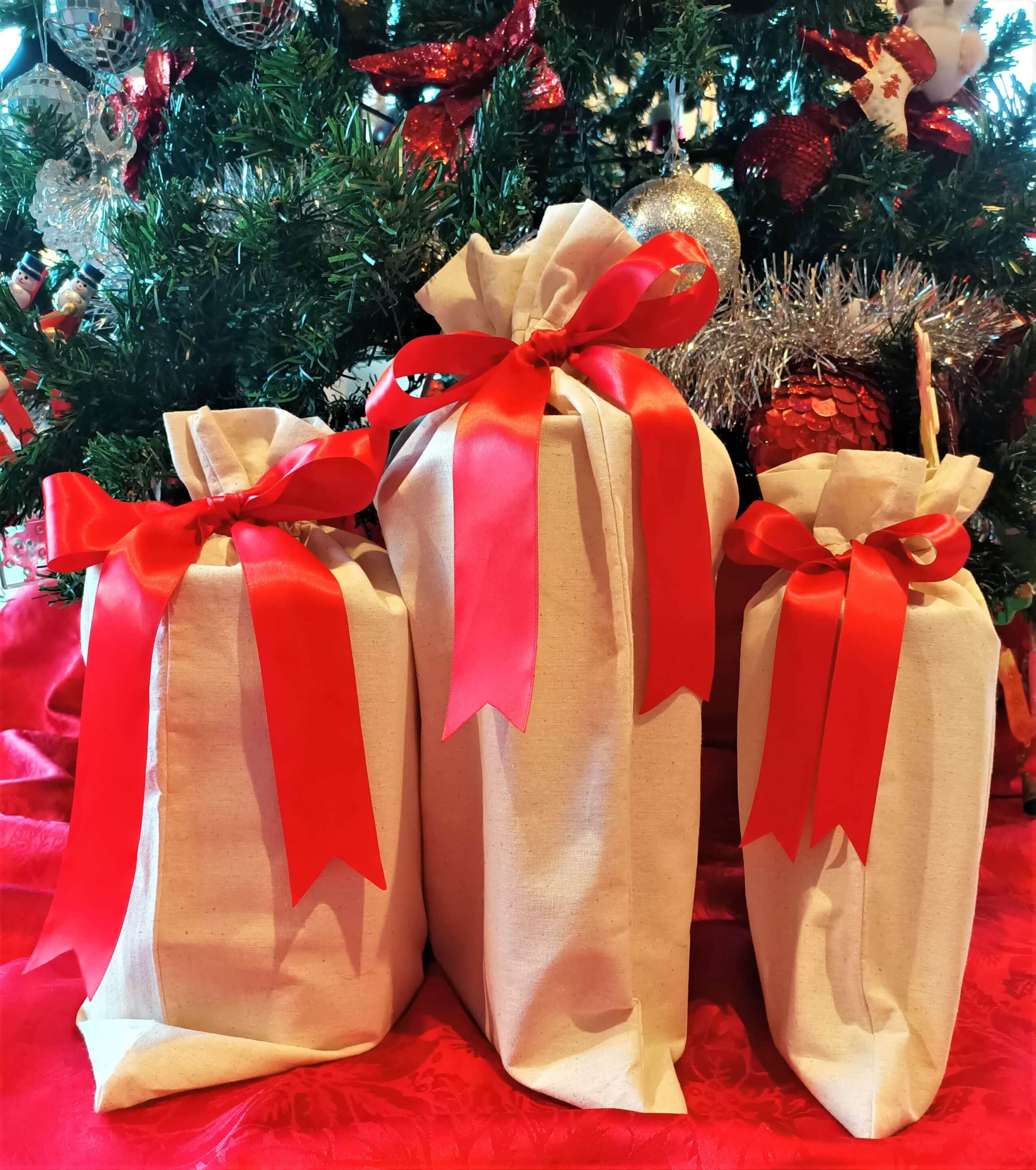 Deluxe Calico Ruffle Reusable Gift Bags - The Party Godmother